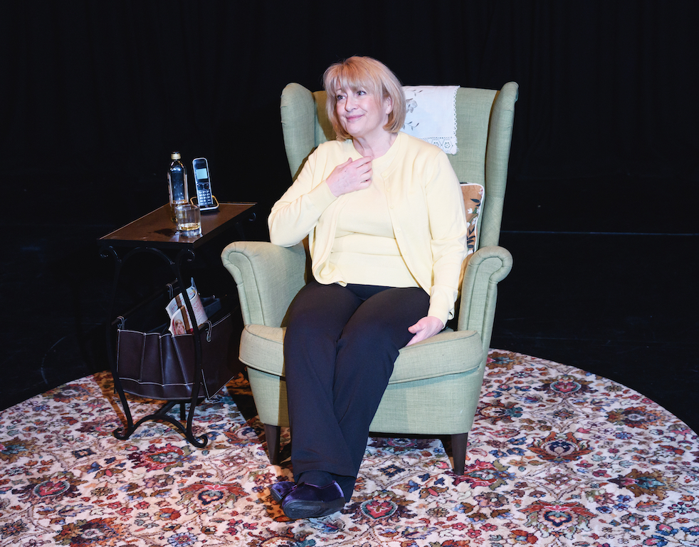 Ruby! A new play celebrating the life of singer Ruby Murray goes on ...