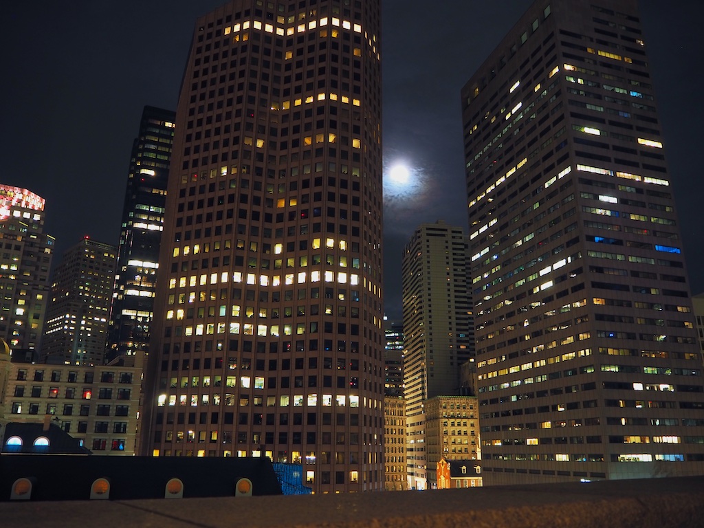 The Bostonian Boston: fine location, food and friendliness – world ...